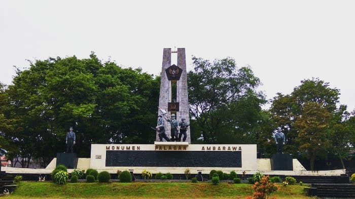 10 Gambar Monumen Palagan Ambarawa, Harga Tiket Masuk Sejarah Museum ...