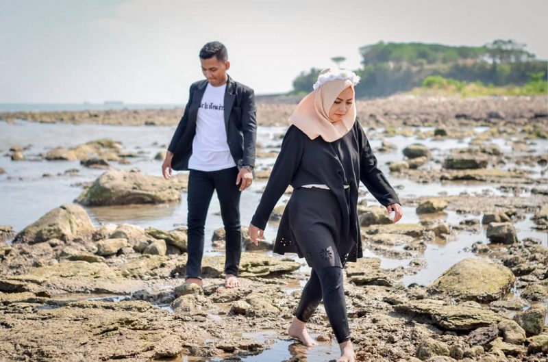 Beberapa Potret Dua Lokasi Pantai Jatisari Yang Lagi Hits, Berada di ...