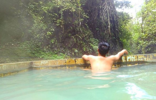 10 Gambar Lembah Cilengkrang Kuningan, Harga Tiket Masuk, Sejarah ...