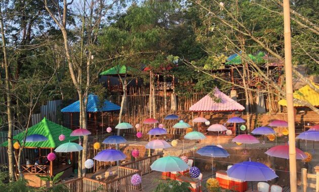 10 Spot Foto di The Hills Vaganza Kudus, Harga Tiket Masuk Tempat ...