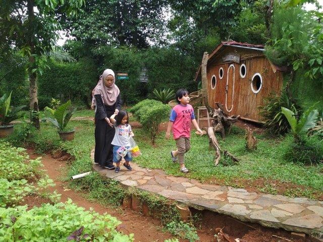 10 Gambar D Kandang Amazing Farm Depok, Harga Tiket Masuk Lokasi Alamat ...