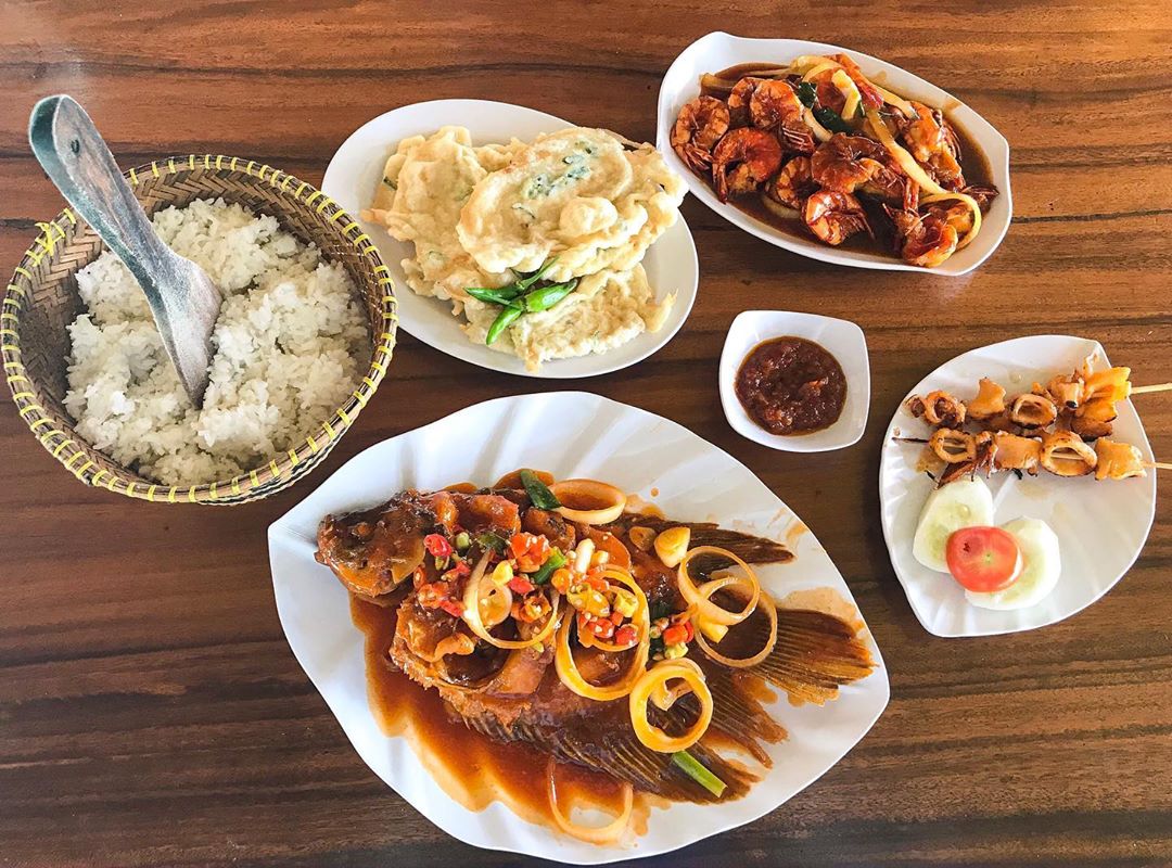 Mang Engking Solo, Hidangan Lezat Dengan Suasana Pedesaan – JejakPiknik.com