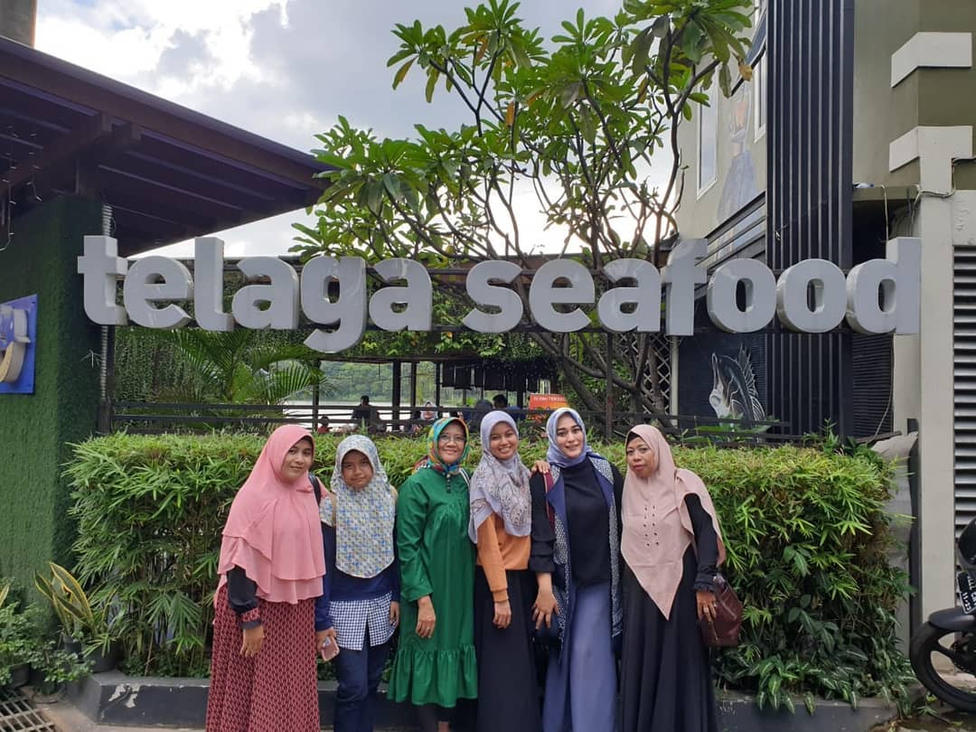 Harga Menu Telaga Seafood Restaurant Cibubur 2023 Buka Jam Restoran ...