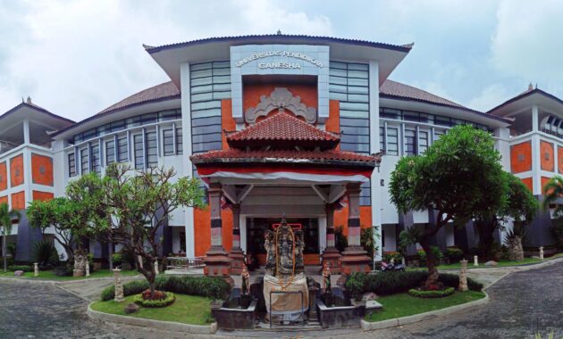 15 Gambar Universitas Terbaik di Bali 2024 Jurusannya Negeri